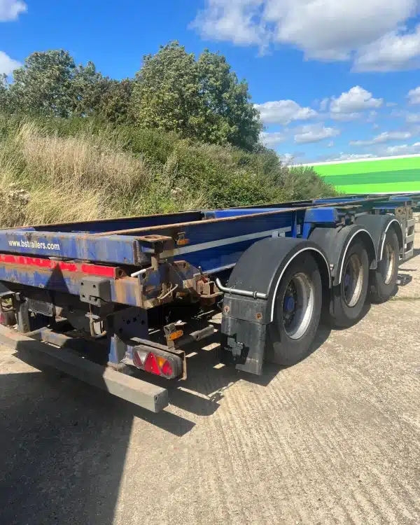 13.6m SDC Tri Axle Sliding Skeletal (2014) - BS Trailers