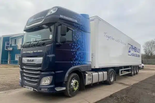 HGV Trailer Hire - Rent Truck Trailers | BS Trailer Services