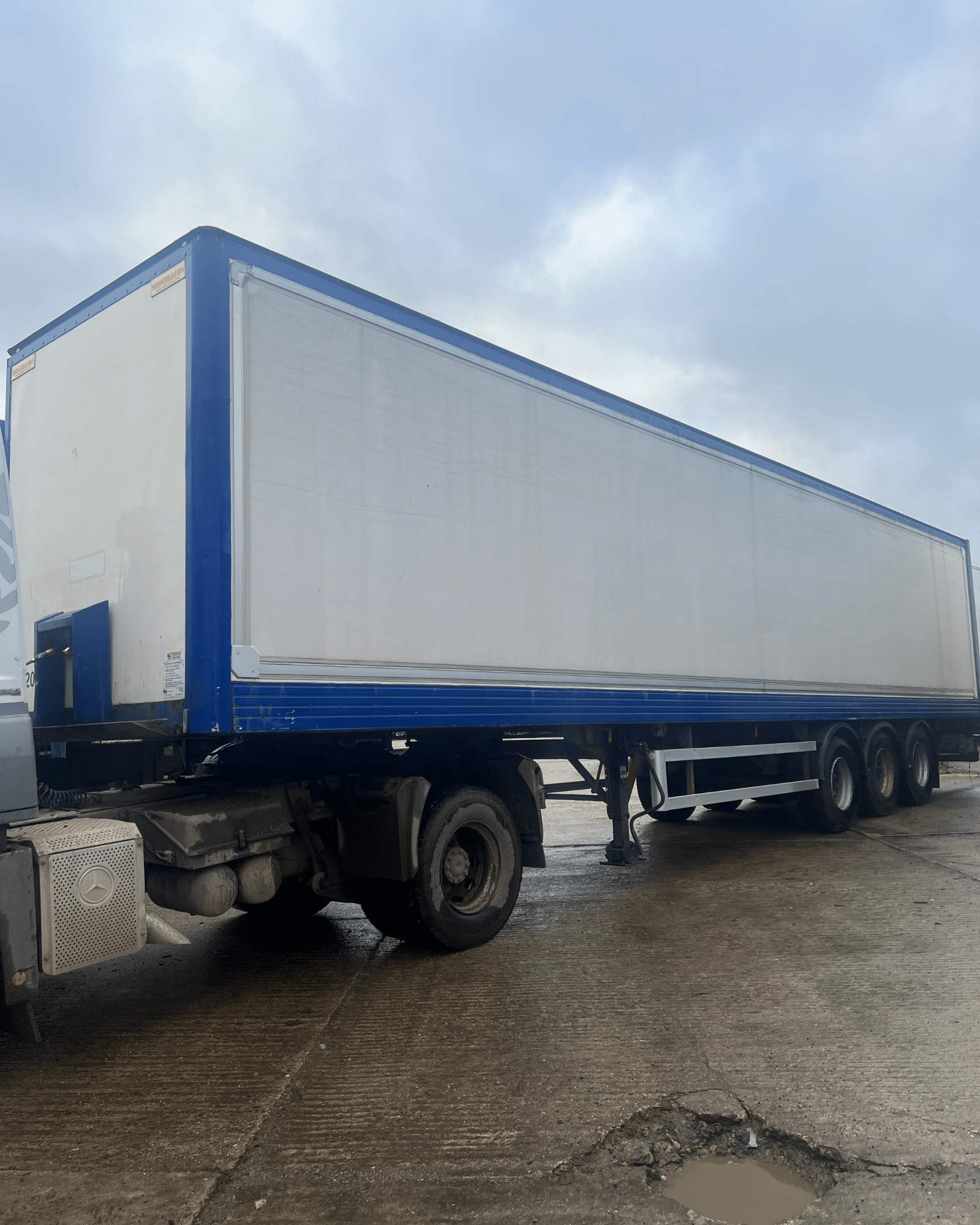 HGV Trailers For Sale UK - Used Truck Trailers | BS Trailers