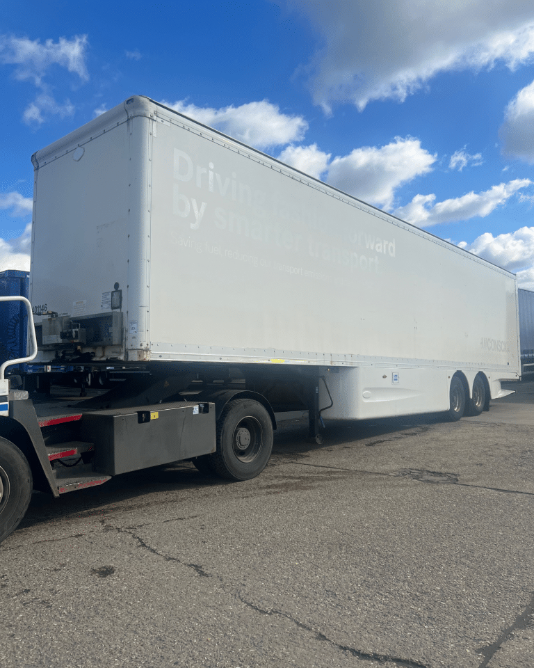 HGV Box Trailers For Sale UK - Buy New & Used Trailers