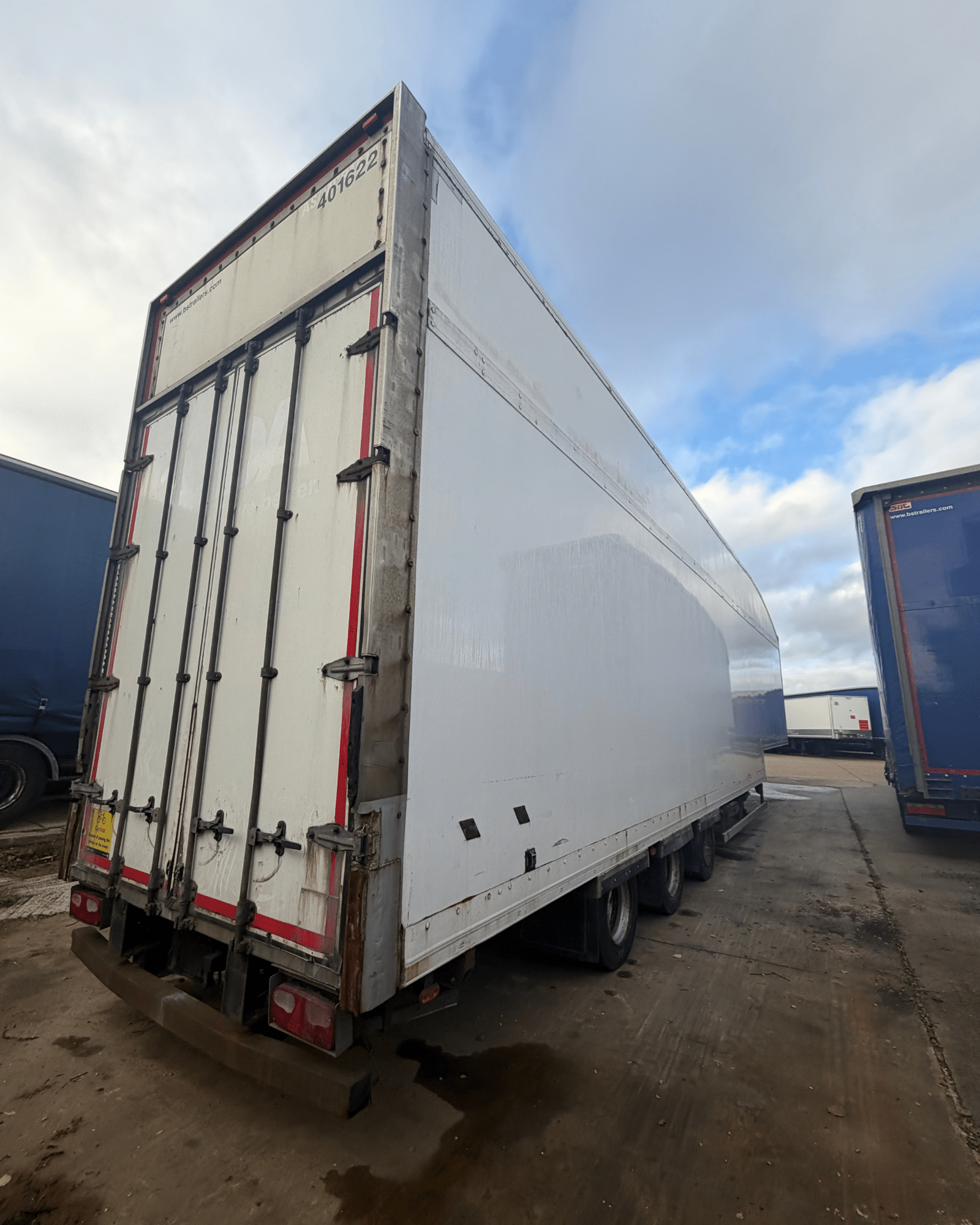 13.6m Cartwright Tri Axle Double Deck Lifting Box Trailer (2016 ...