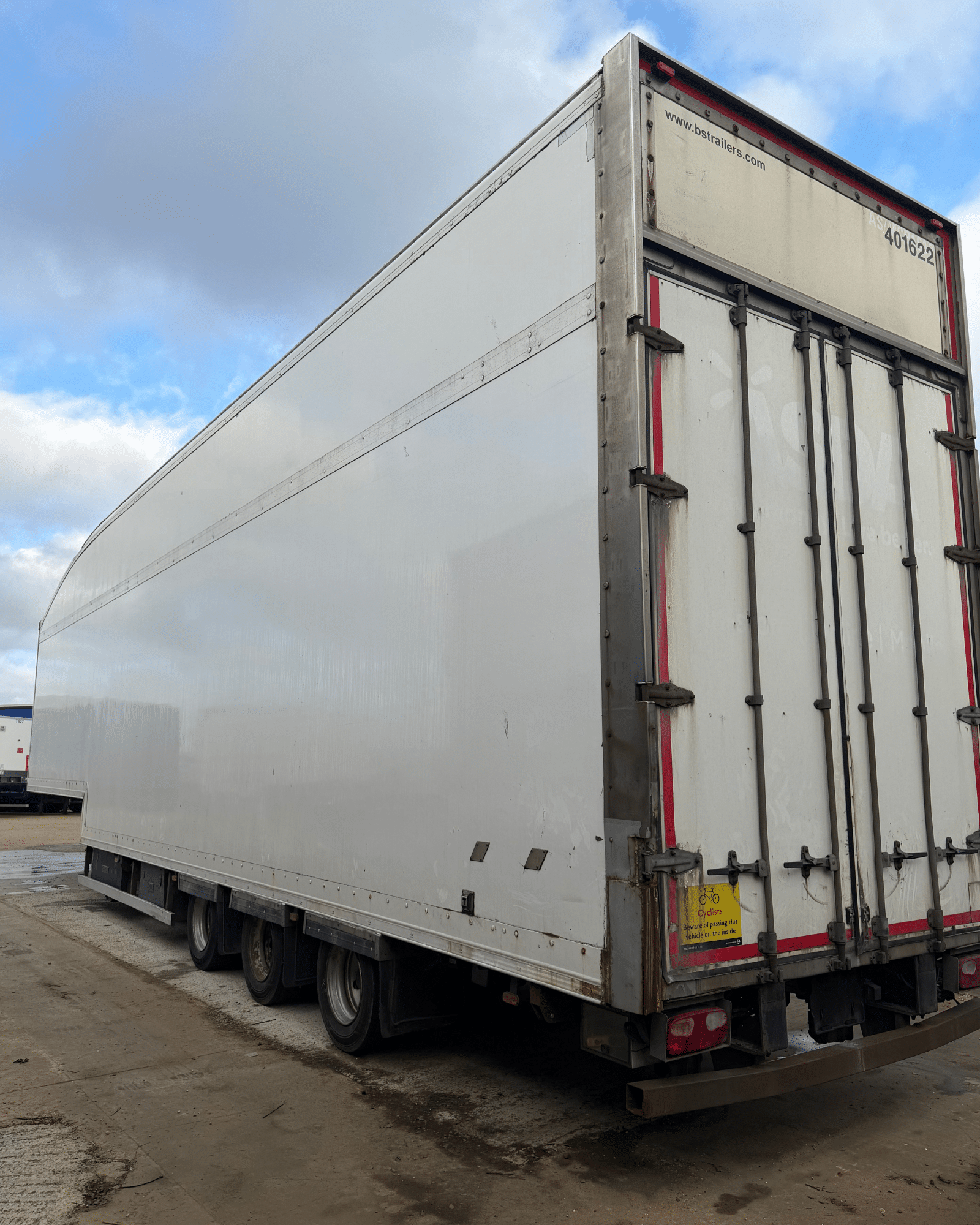 13.6m Cartwright Tri Axle Double Deck Lifting Box Trailer (2016 ...